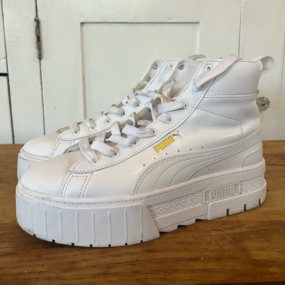 Puma | Shoes | Lightly Used Platform Pumas | Poshmark